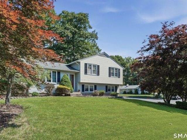 house with 3 bedroom, Bristol CT DS104115103