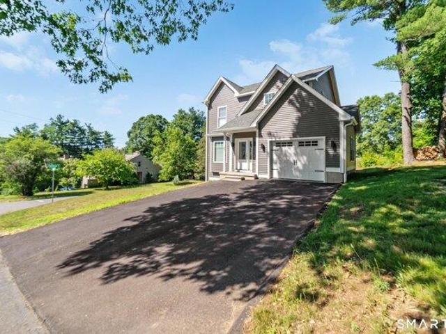 house with 3 bedroom, Bristol CT DS104190359