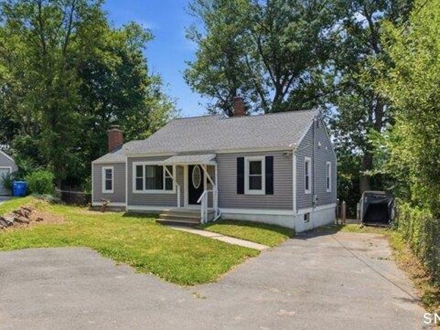house with 3 bedroom, Bristol CT DS104376111
