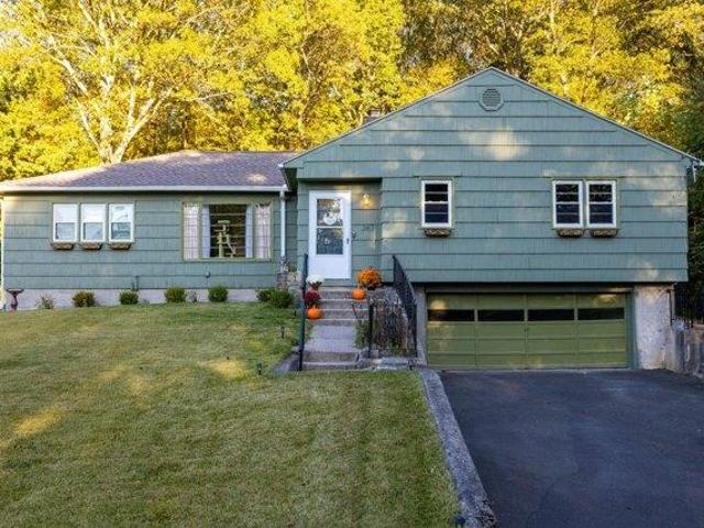 house with 3 bedroom, Bristol CT DS102211612