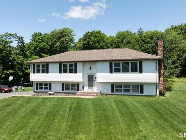 house with 3 bedroom, Bristol CT DS103665568