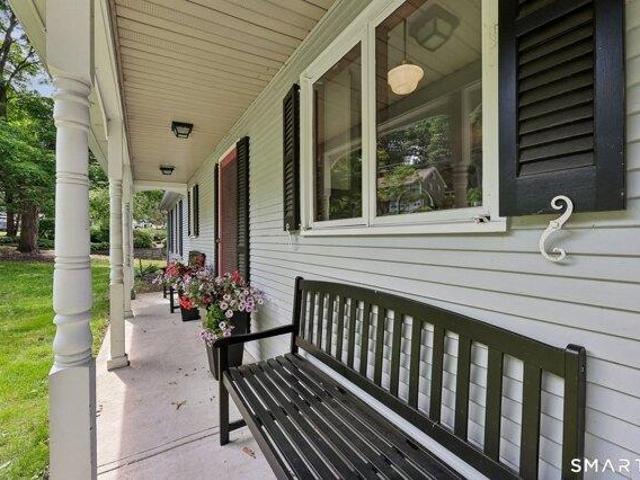 house with 3 bedroom, Bristol CT ES104011076