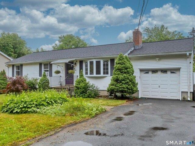 house with 3 bedroom, Bristol CT ES104152228