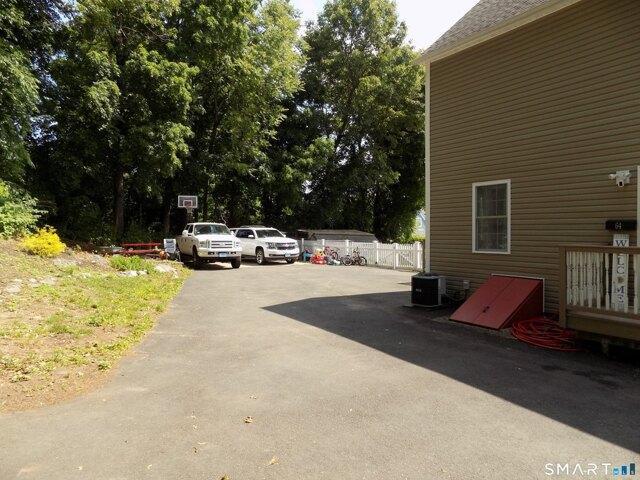 house with 3 bedroom, Bristol CT ES104947002