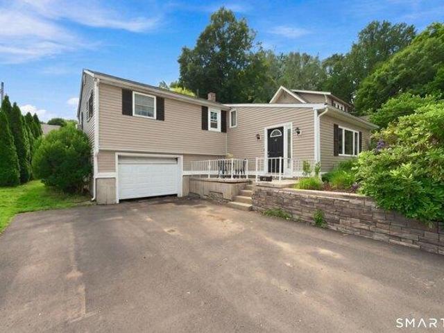 house with 3 bedroom, Bristol CT ES105114397