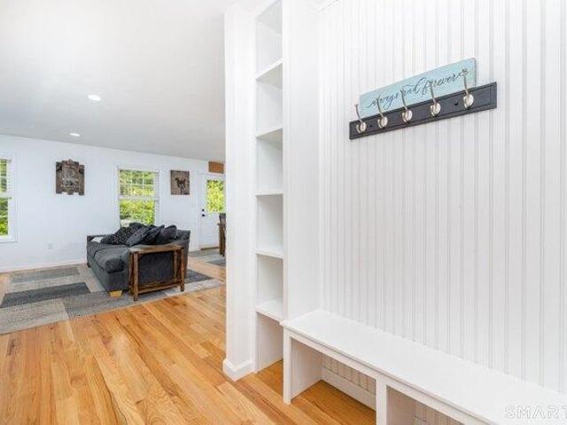 house with 3 bedroom, Bristol CT ES105123623