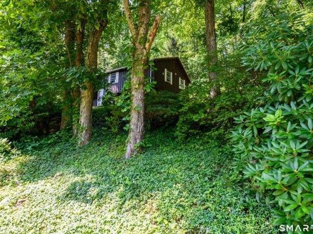 house with 3 bedroom, Bristol CT ES105157855