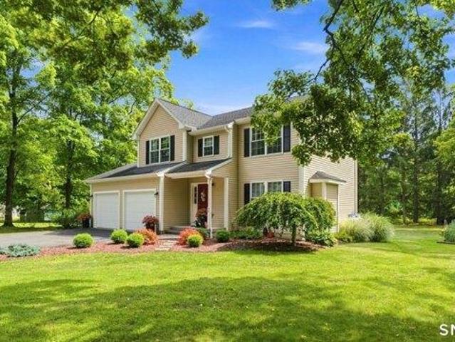 house with 3 bedroom, Bristol CT ES105230473