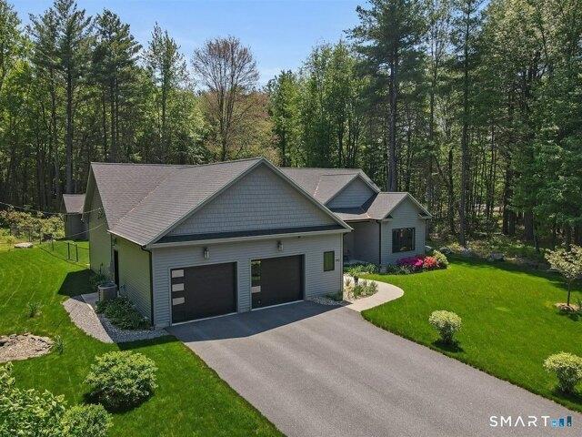 house with 3 bedroom, Bristol CT ES103185553