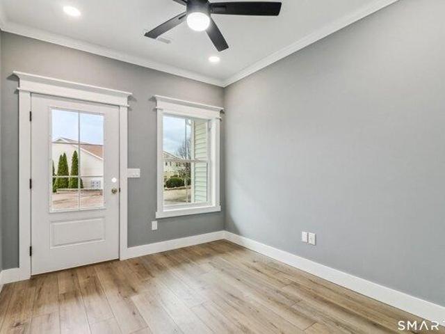 house with 3 bedroom, Bristol CT ES103185698