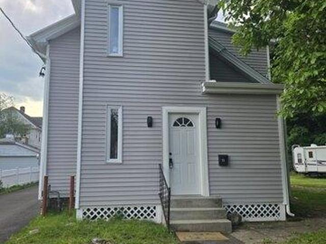 house with 3 bedroom, Bristol CT ES103224513