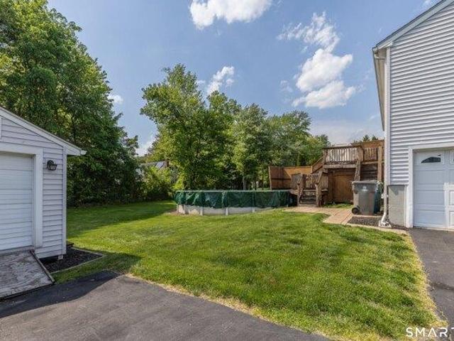 house with 3 bedroom, Bristol CT ES103666491