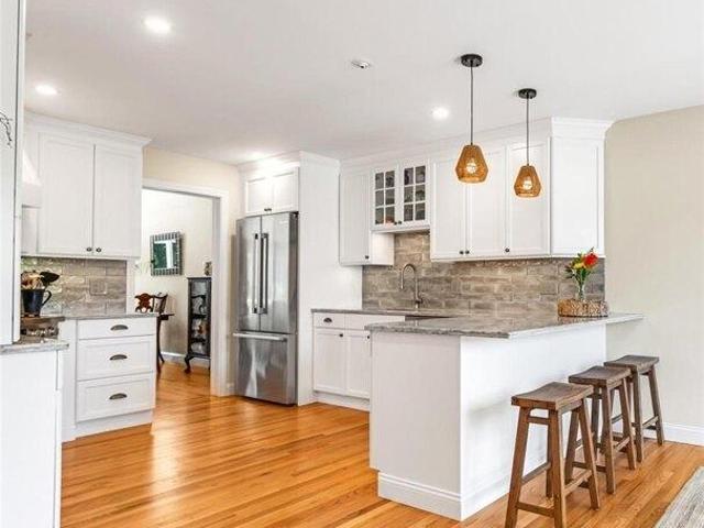 house with 3 bedroom, Bristol RI DS104375820