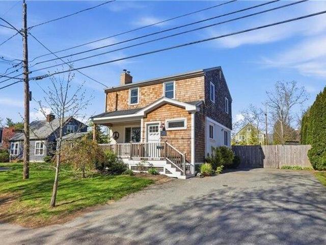 house with 3 bedroom, Bristol RI DS102594920