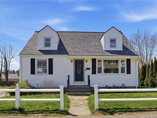 house with 3 bedroom, Bristol RI DS102635700