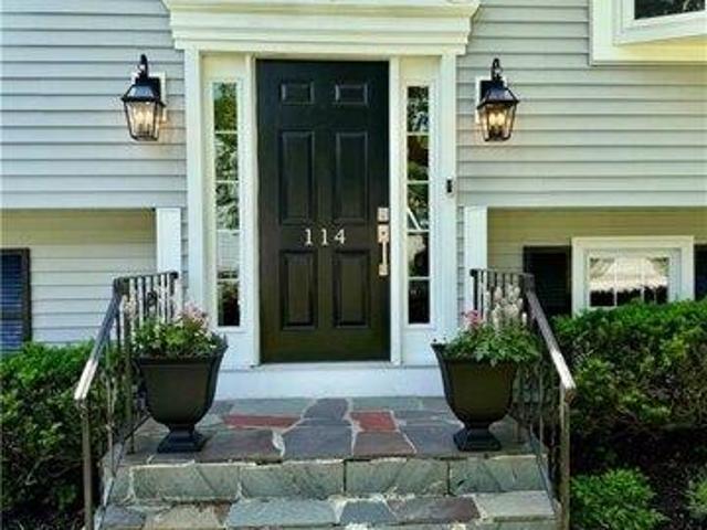 house with 3 bedroom, Bristol RI DS103162013