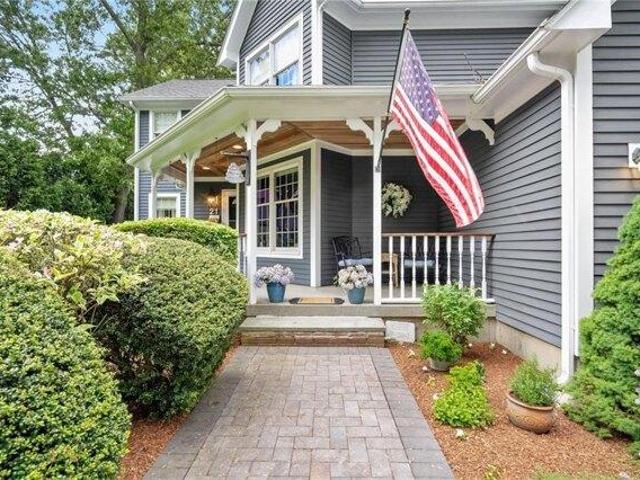 house with 3 bedroom, Bristol RI ES104113285
