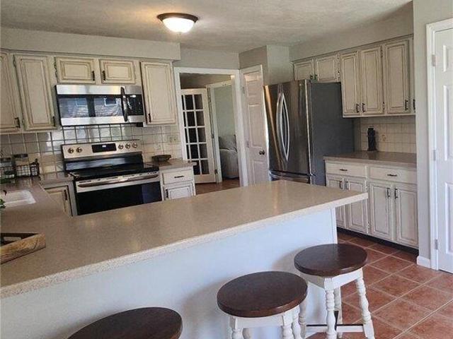 house with 3 bedroom, Bristol RI ES103019491