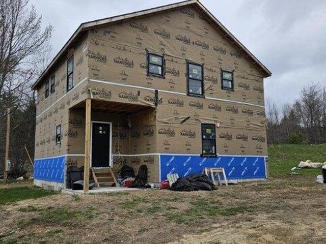 house with 3 bedroom, Buckfield ME DS102279533