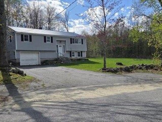 house with 3 bedroom, Buckfield ME DS103849819