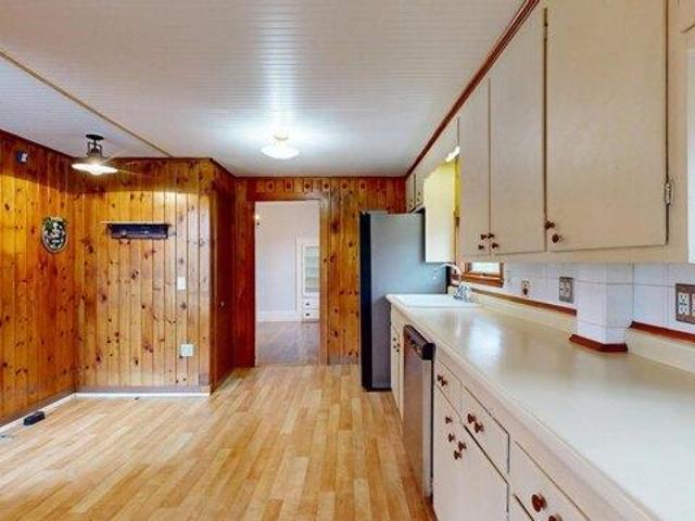 house with 3 bedroom, Buckfield ME ES103443739