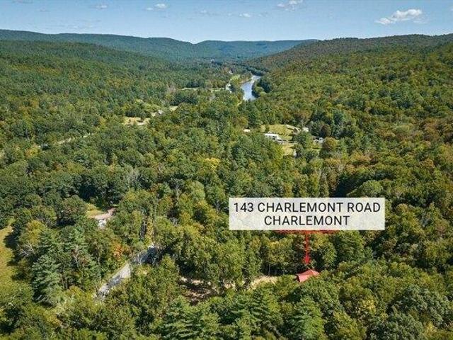 house with 3 bedroom, Buckland MA ES103186747