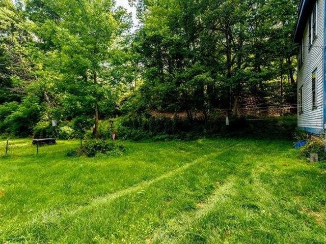 house with 3 bedroom, Buckland MA ES105041407