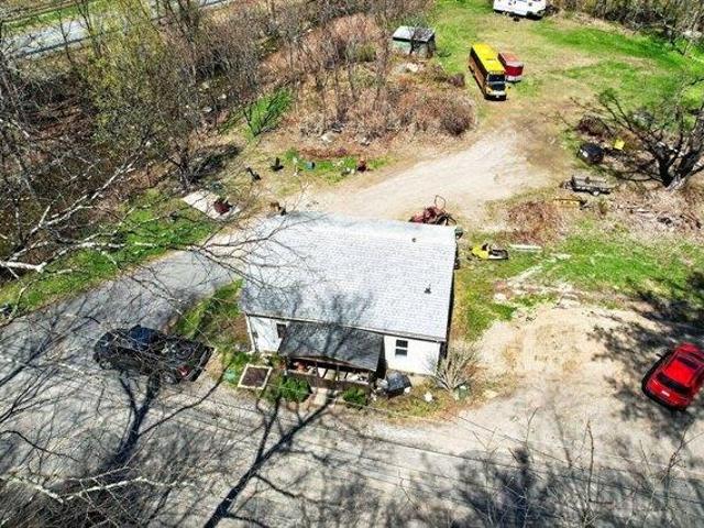 house with 3 bedroom, Buckland MA ES105190571