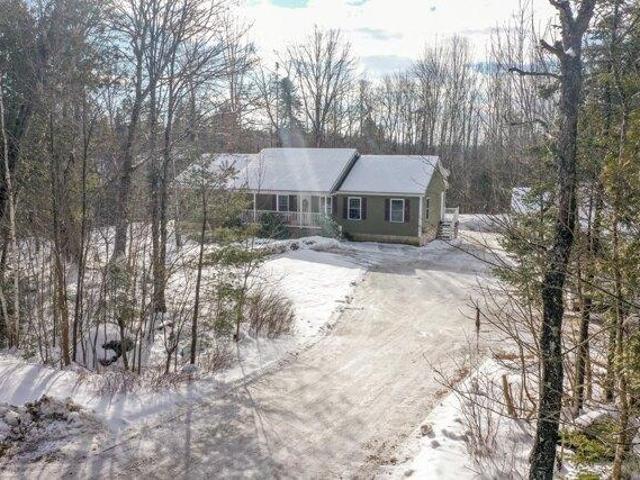 house with 3 bedroom, Bucksport ME DLS102155007