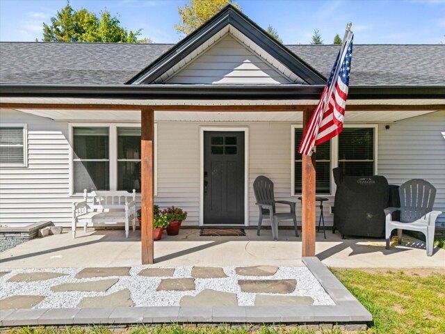 house with 3 bedroom, Bucksport ME ES103435136