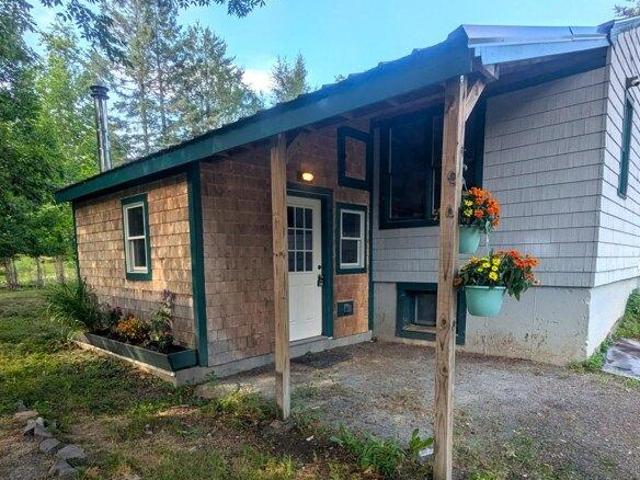 house with 3 bedroom, Bucksport ME ES104947146