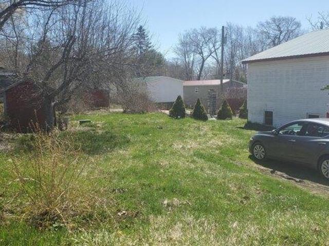 house with 3 bedroom, Bucksport ME ES105093500