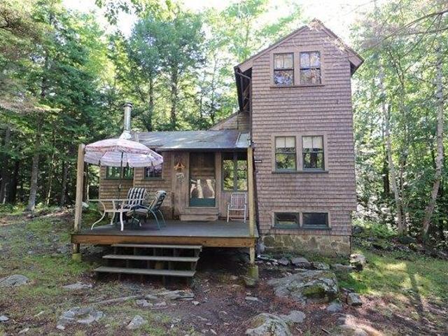 house with 3 bedroom, Bucksport ME ES105104986