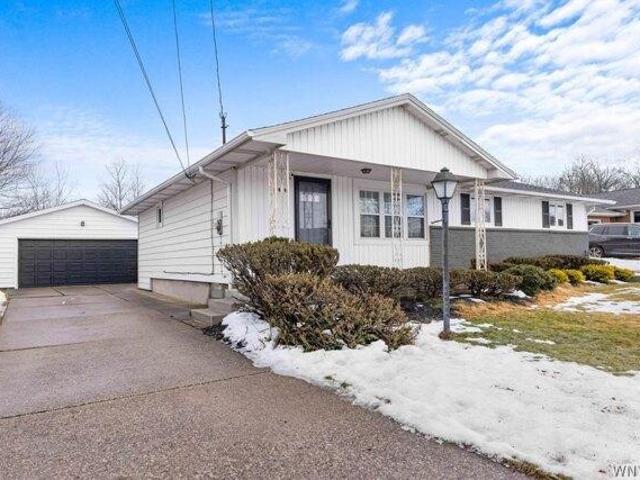 house with 3 bedroom, Buffalo NY ES103624578
