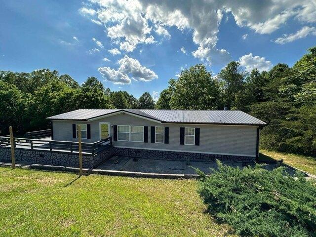 house with 3 bedroom, Burkesville KY DLS92749084