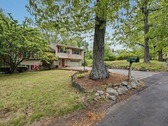 house with 3 bedroom, Burlington MA DS104007748