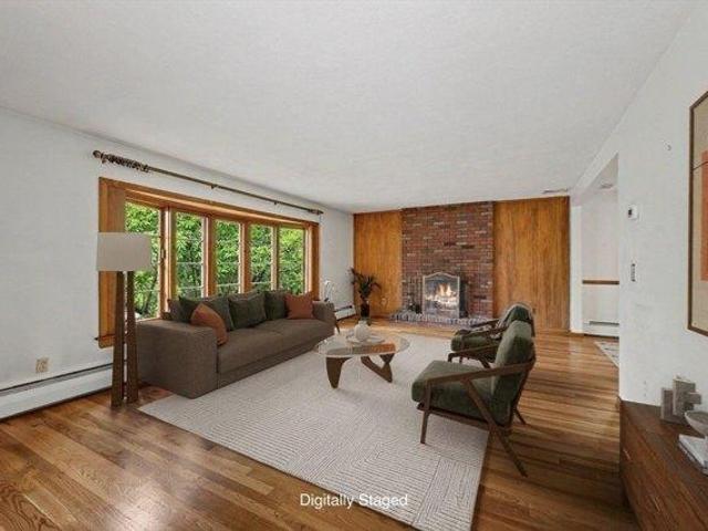 house with 3 bedroom, Burlington MA DS104261531