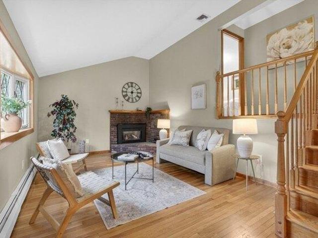 house with 3 bedroom, Burlington MA DS102775863