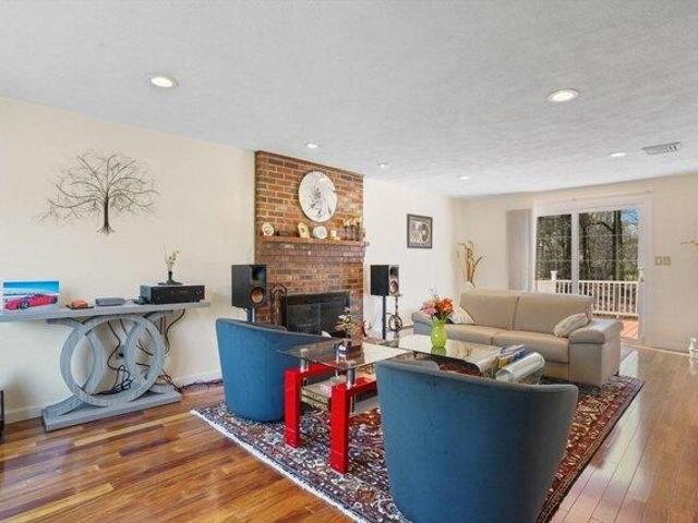 house with 3 bedroom, Burlington MA DS103126745