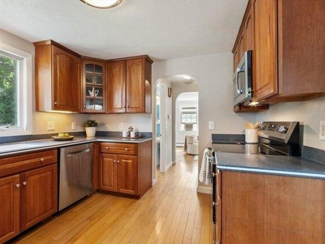 house with 3 bedroom, Burlington MA ES105040360
