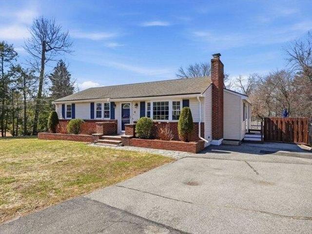 house with 3 bedroom, Burlington MA ES103965844