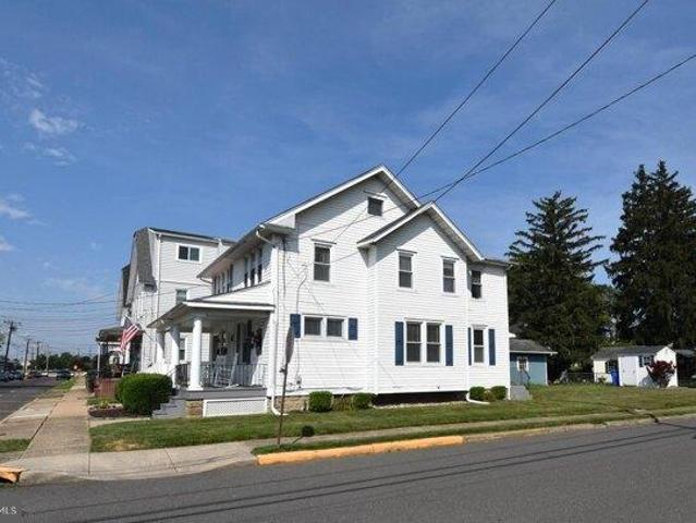 house with 3 bedroom, Burlington NJ DLS102282516