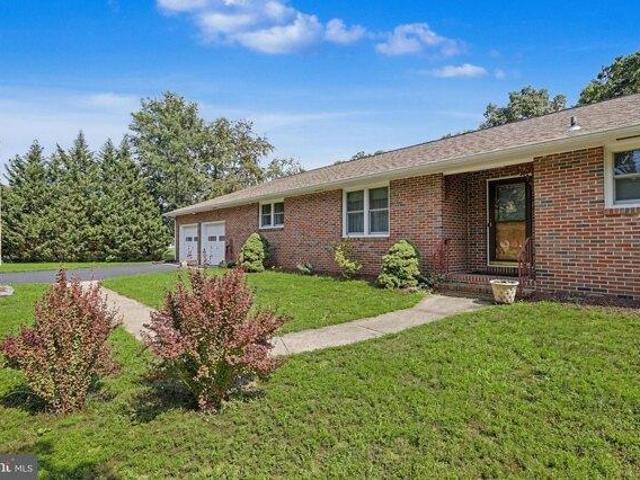 house with 3 bedroom, Burlington NJ ES105139866