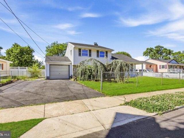 house with 3 bedroom, Burlington NJ ES103626647