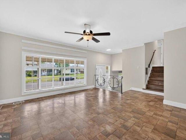 house with 3 bedroom, Burlington NJ ES103623493