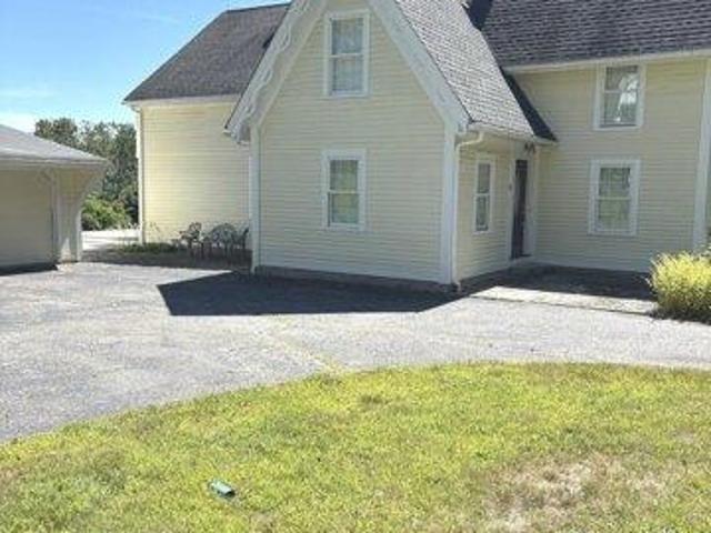 house with 3 bedroom, Burlington CT DLS102155357