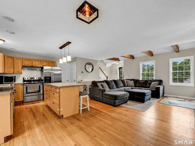 house with 3 bedroom, Burlington CT DS103968138