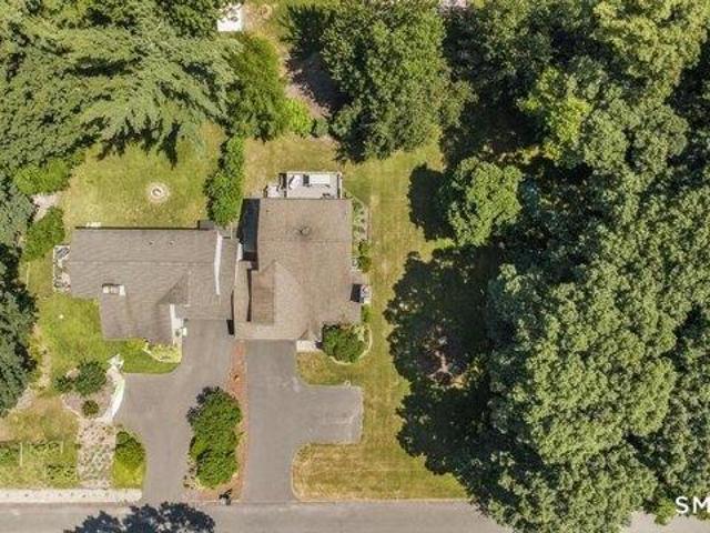 house with 3 bedroom, Burlington CT ES105140935
