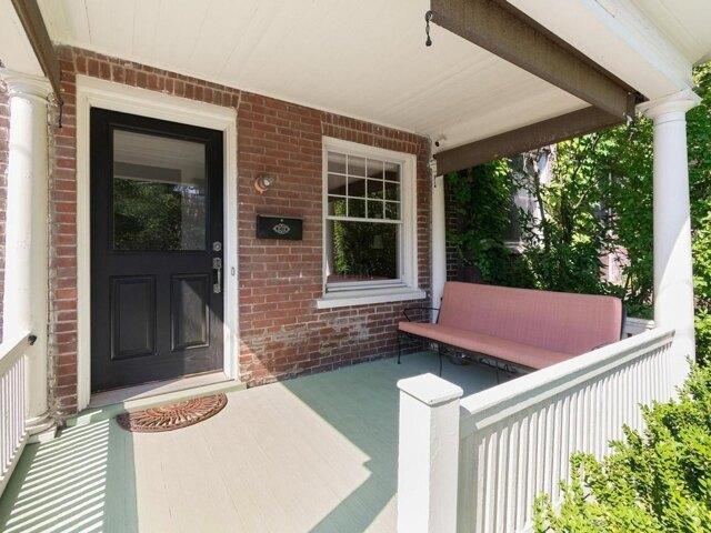 house with 3 bedroom, Burlington VT ES105190899