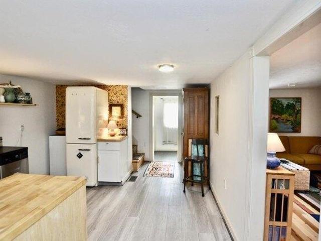 house with 3 bedroom, Burlington VT ES103072161